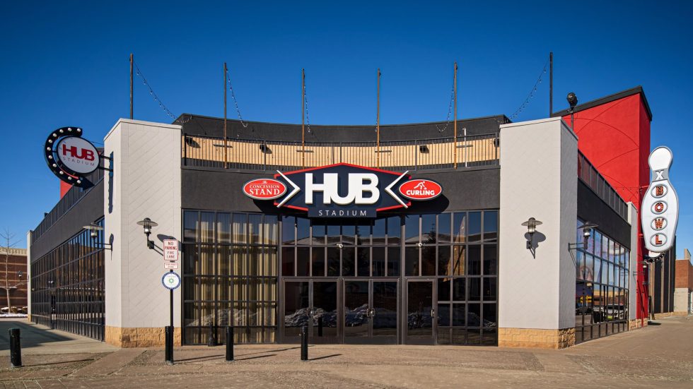 The HUB Stadium & Restaurant: Where Fun Meets Flavor in Novi, Michigan ...