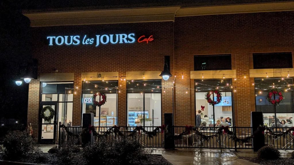 Experience the Best of French and Korean Baking at Tous Les Jours Novi ...